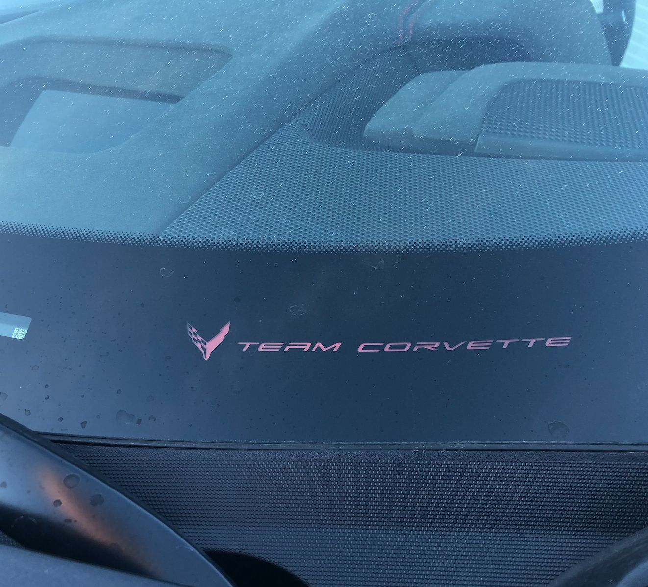C8 windshield logo colouring mod.jpg | Canadian Corvette Forums