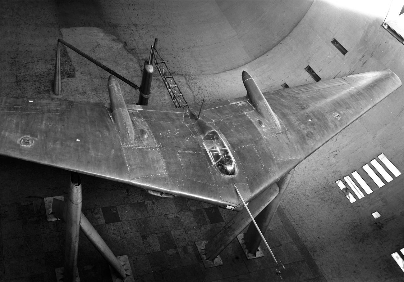 northrop_n9m_2_airplane_2_8f964a3a038af28fcca22245fe338386dda9420b.jpg ...