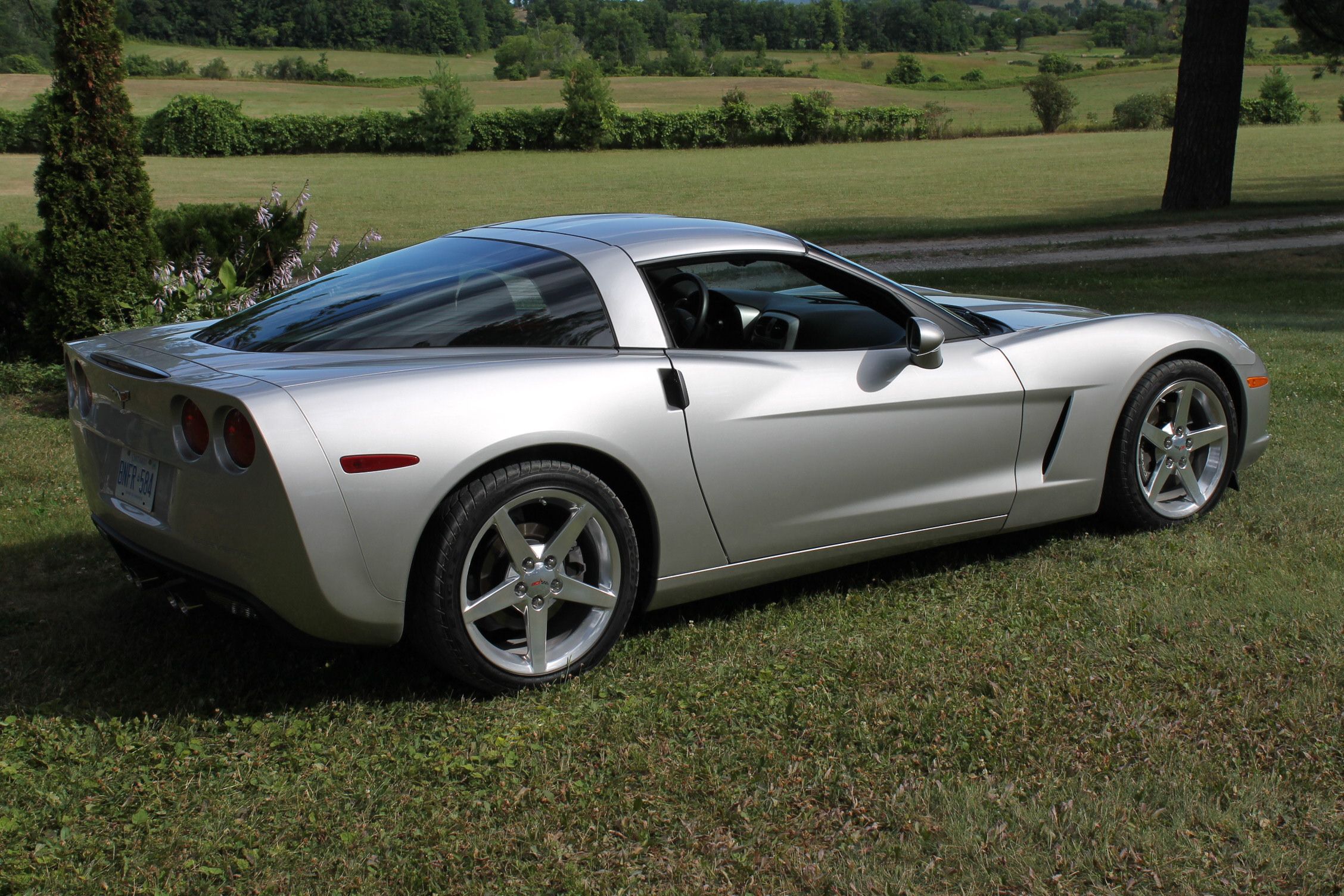 Our 2005 Corvette Rear Quarter View In Field.JPG | Canadian Corvette Forums